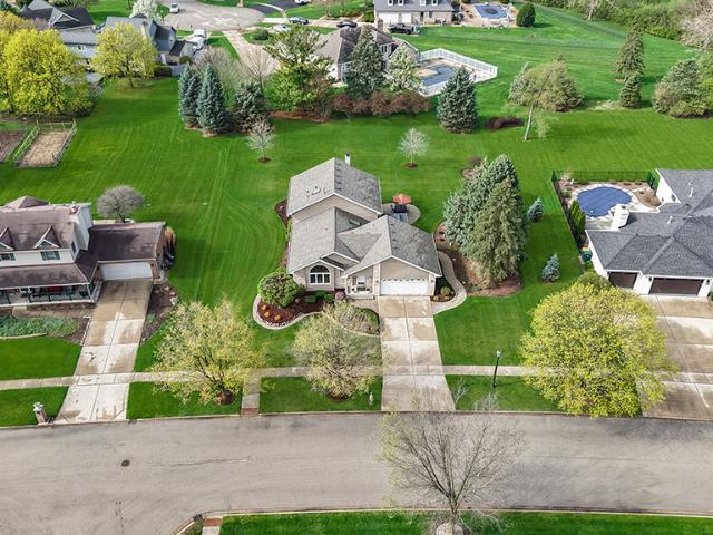3204 Hickory Creek Drive