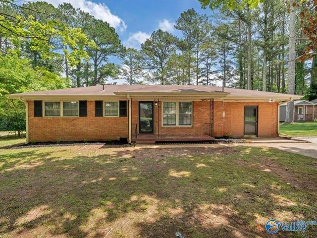 3204 Hollins St NW, Huntsville, AL 35810
