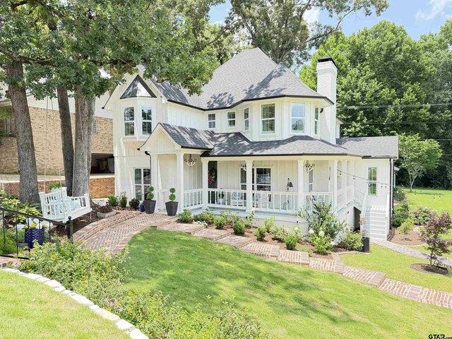 3204 Lake Forest Dr, Tyler, TX 75707