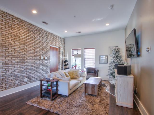 3204 Long Blvd # 302