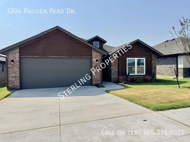 3204 Pagoda Pead Dr 3 beds, 2 full baths