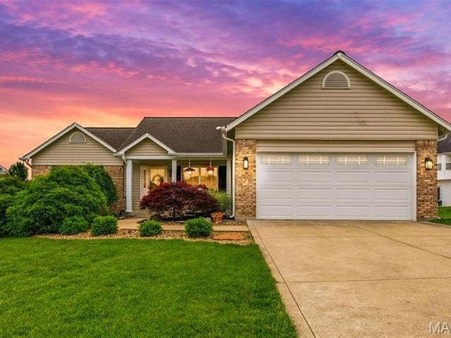 3204 Post Walk Ct, O'Fallon, MO 63368