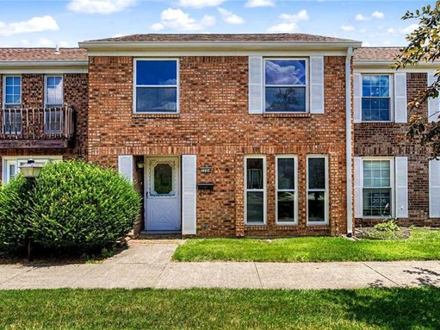 3204 Roanoke Ct, Fairborn, OH 45324