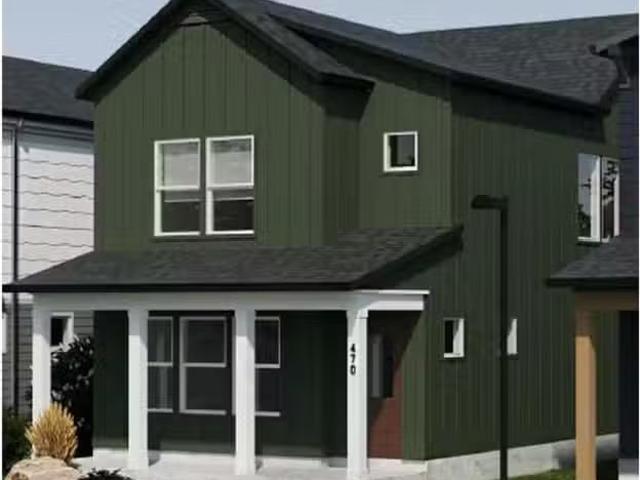 3204 SYKES DR, FORT COLLINS, CO 80524 Single Family Residence.