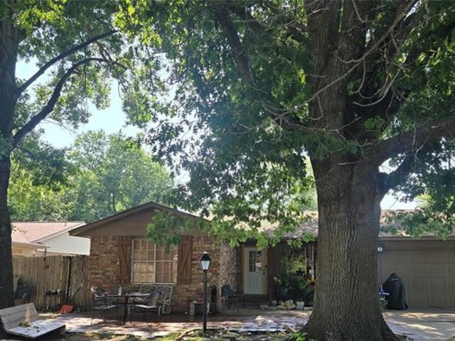 3204 S 116th East Ave, Tulsa, OK 74146