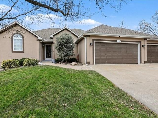 3204 S Elizabeth Ave, Independence, MO 64057