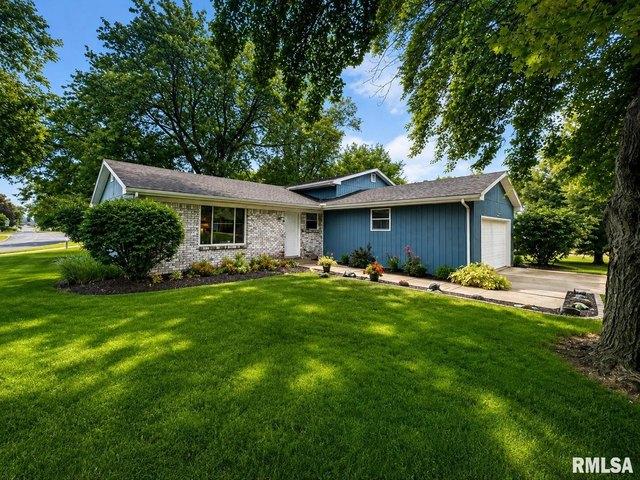 3204 W Westport Rd, Peoria, IL 61615
