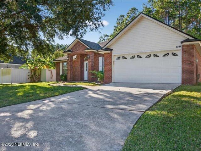 3204 Wandering Oaks Dr, Orange Park, FL 32065 | MLS #2116 | Compass