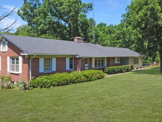 3205 N IL Route 23 Hwy, Marengo, IL 60152