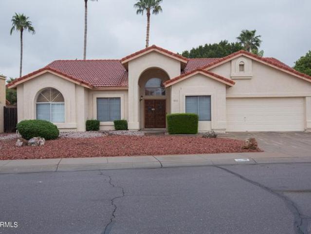 3205 N Meadow Dr, Avondale, AZ 85323