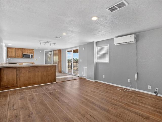 3205 Oak Hill Drive
