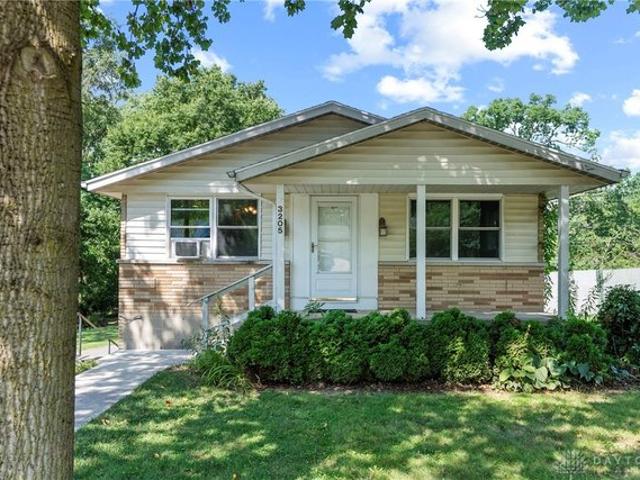 3205 Bernice Dr, Fairborn, OH 45324