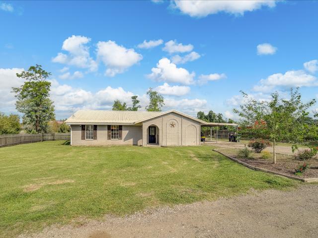 3205 Cemetery Road