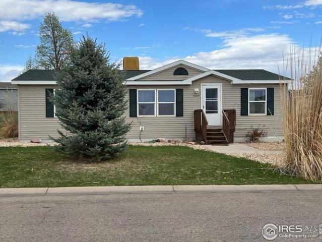 3205 Coyote Ln #142, Evans, CO 80620