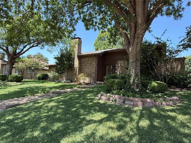 3205 Cross Bend Road