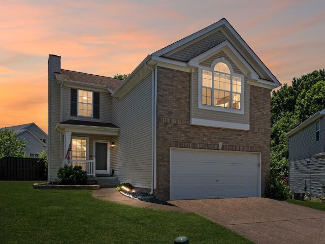3205 Glentree Ct