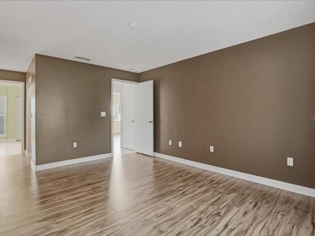 3205 Golden Eagle Ln, Sarasota, FL 34231 | MLS #A4677