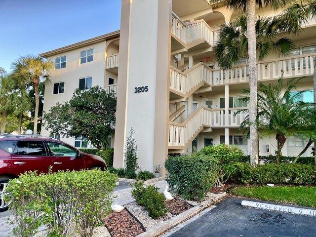 3205 Portofino Pt Apt B4, Coconut Creek, FL 33066