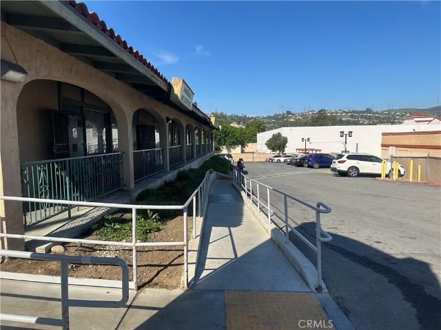 3205 S Hacienda