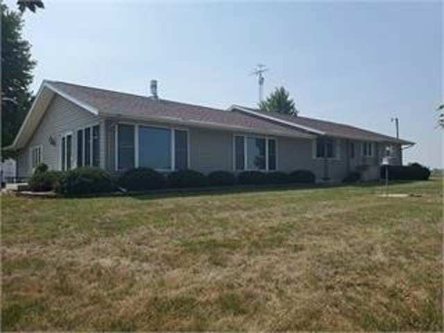 3205 th St, Dows, IA 50071