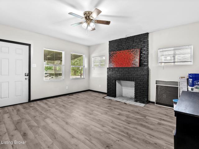 3205 W Broadway