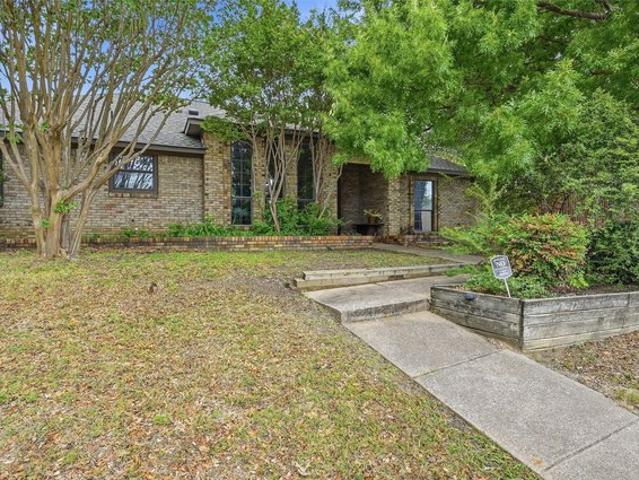 3205 Wrangler Rd, Plano, TX 75074