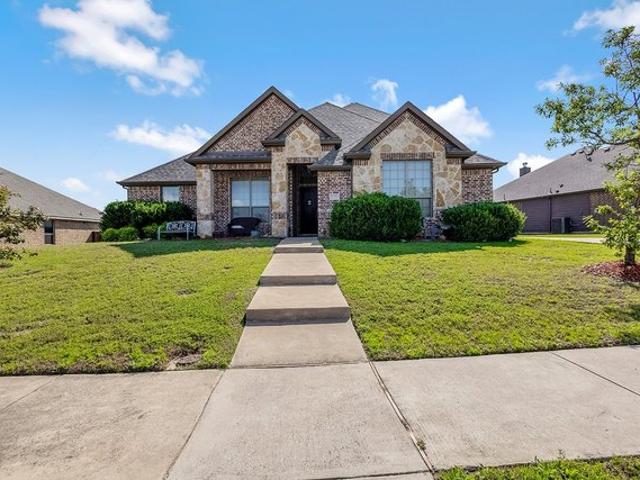 3206 Meadow Ridge Dr, Midlothian, TX 76065
