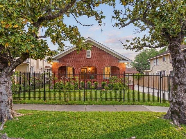3206 Morrison St, Houston, TX 77009