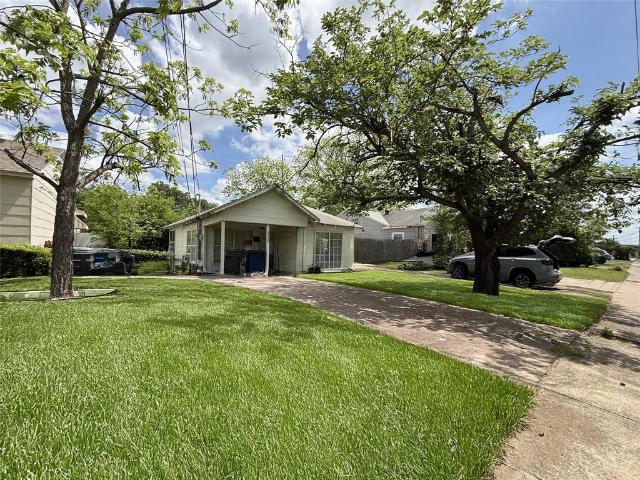 3206 N Jim Miller Rd, Dallas, TX 75227 | MLS #21236 | Compass