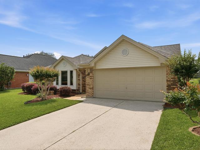 3206 N Peach Hollow Circle