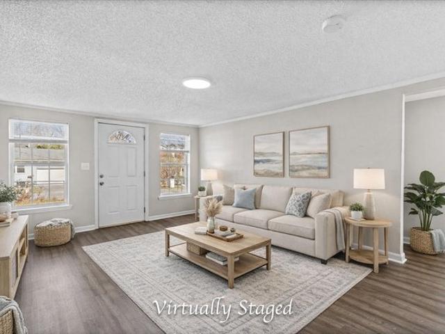 3206 Dyer St, Chattanooga, TN 37411