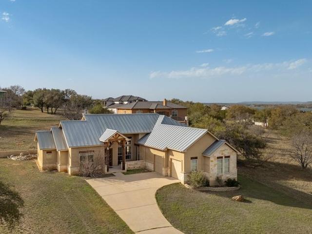 3206 Douglas Dr, Horseshoe Bay, TX 78657