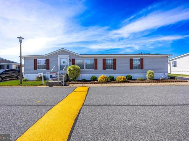 3206 Foxglove Ln, Baltimore, MD 21220
