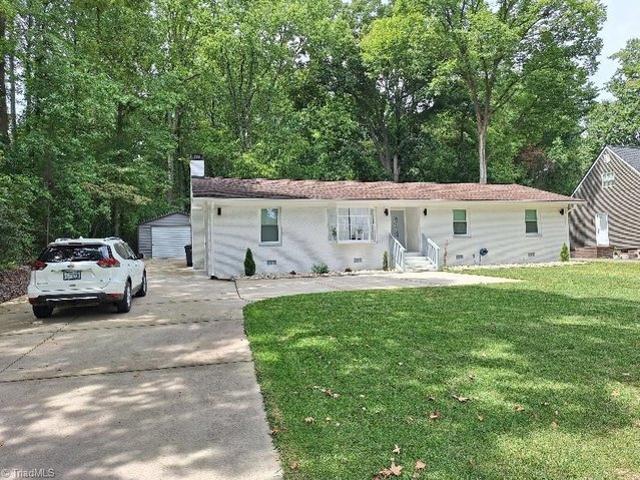 3206 Groometown Rd, Greensboro, NC 27407