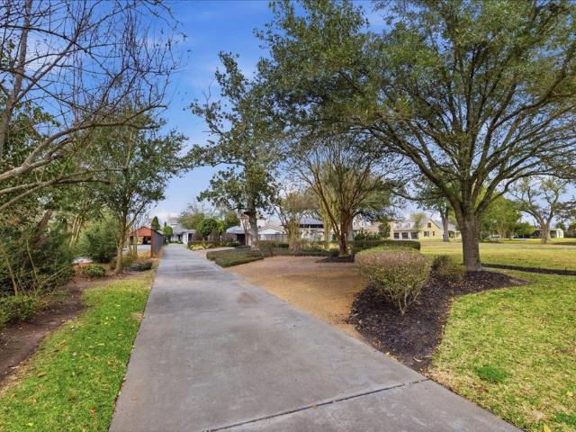 3206 Henderson Bayou Rd, Lake Charles, LA 70605 | MLS #SWL26001 | Compass