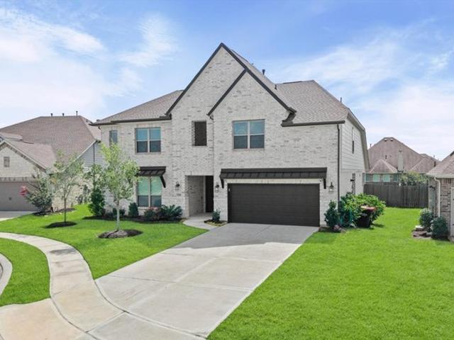 3206 Star Jasmine Ln, Richmond, TX 77406