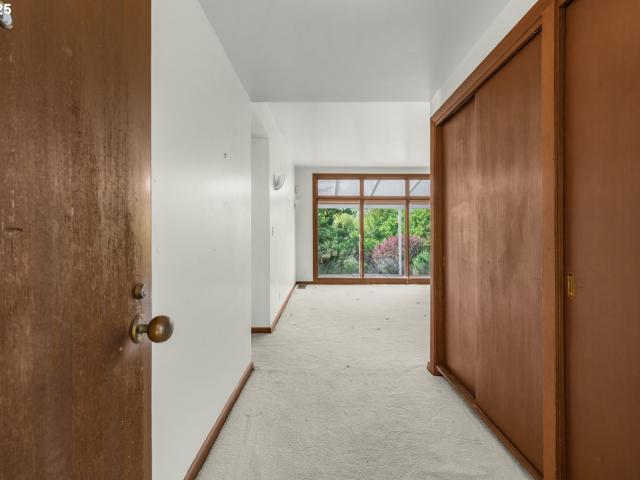 3206 sw hamilton ct