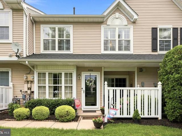 3206 Saxony Dr, Mount Laurel, NJ 08054