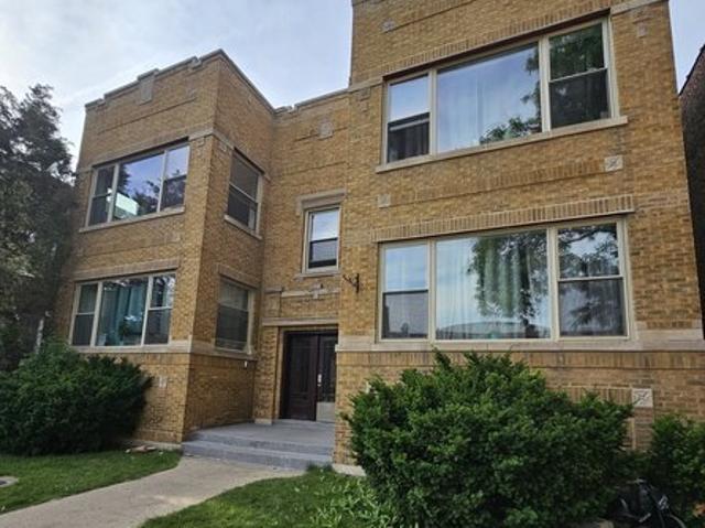 3206 W 66th St, Chicago, IL 60629