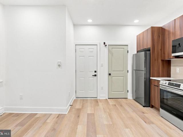 3206 W Dauphin Street # 2