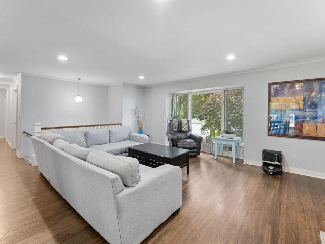 3206 Warner Lane