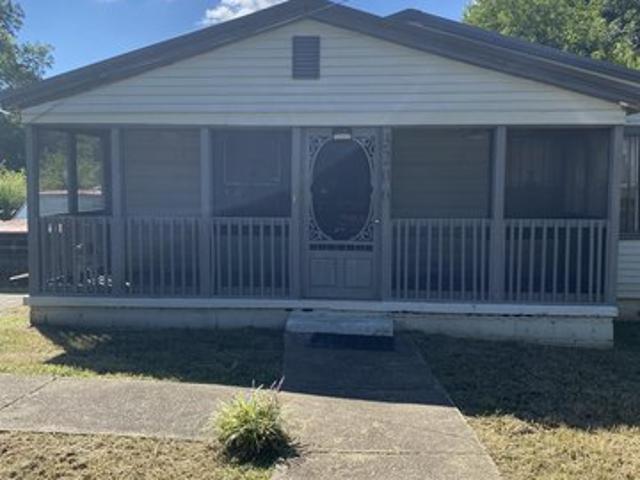 3206 4th Ave N, Bessemer, AL 35020
