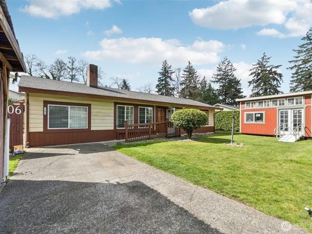 3206 94th St S, Lakewood, WA 98499
