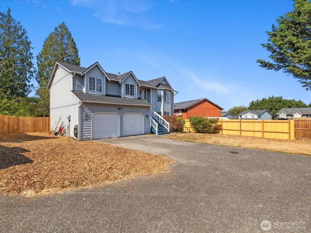 3206 91st Drive NE