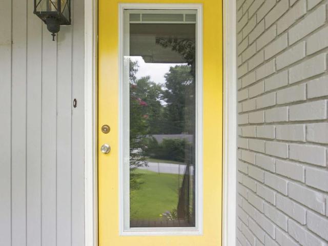 3207 Laura Lane