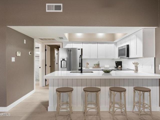 3207 W Loma Ln Unit 5, Phoenix, AZ 85051