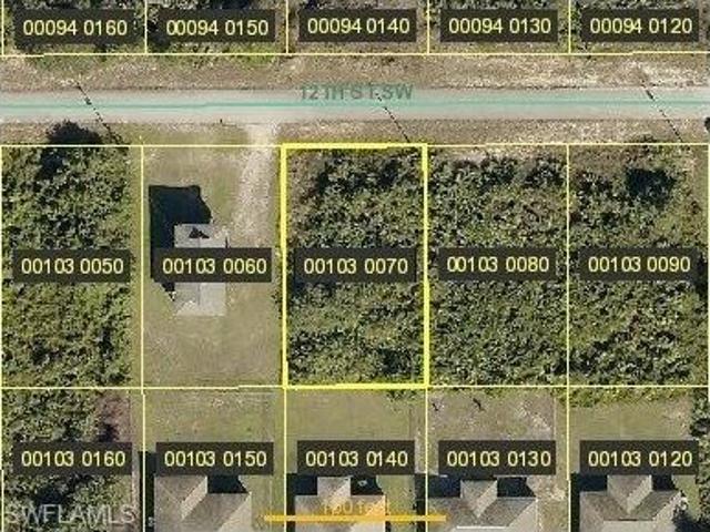 3207 12th St SW, Lehigh Acres, FL 33976