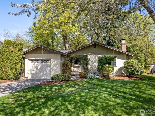 3207 45th Ave NE, Tacoma, WA 98422