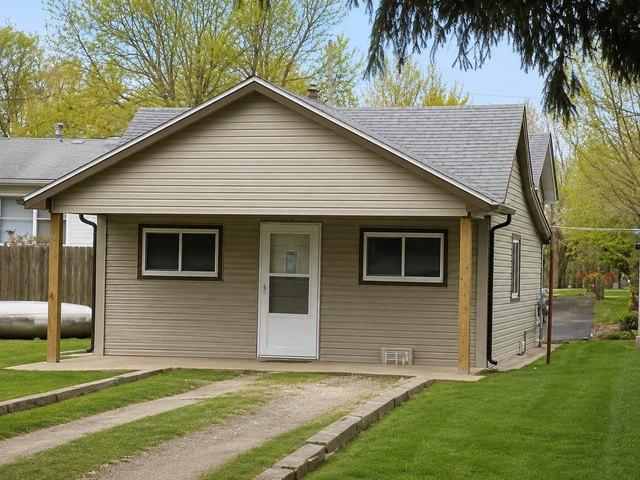 3207 4th St, Moline, IL 61265