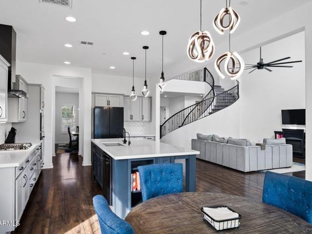 32083 N 126th Ave, Peoria, AZ 85383